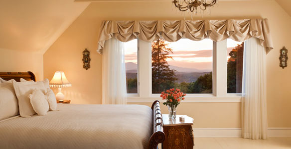 Inside - Mount Merino Manor Vacation Rental - Hudson, NY
